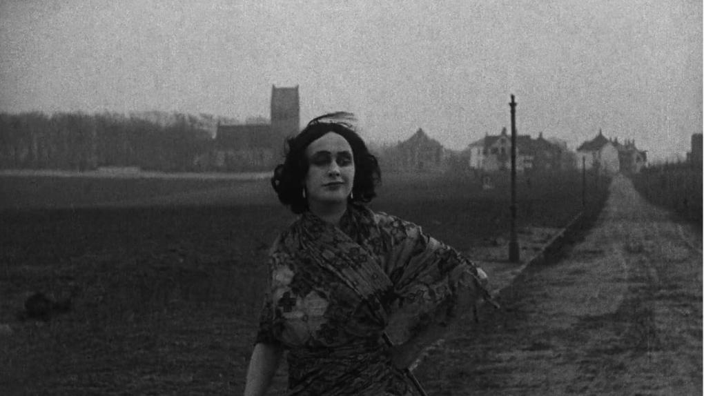 Fem farverige indslag fra dansk stumfilm | Det Danske Filminstitut